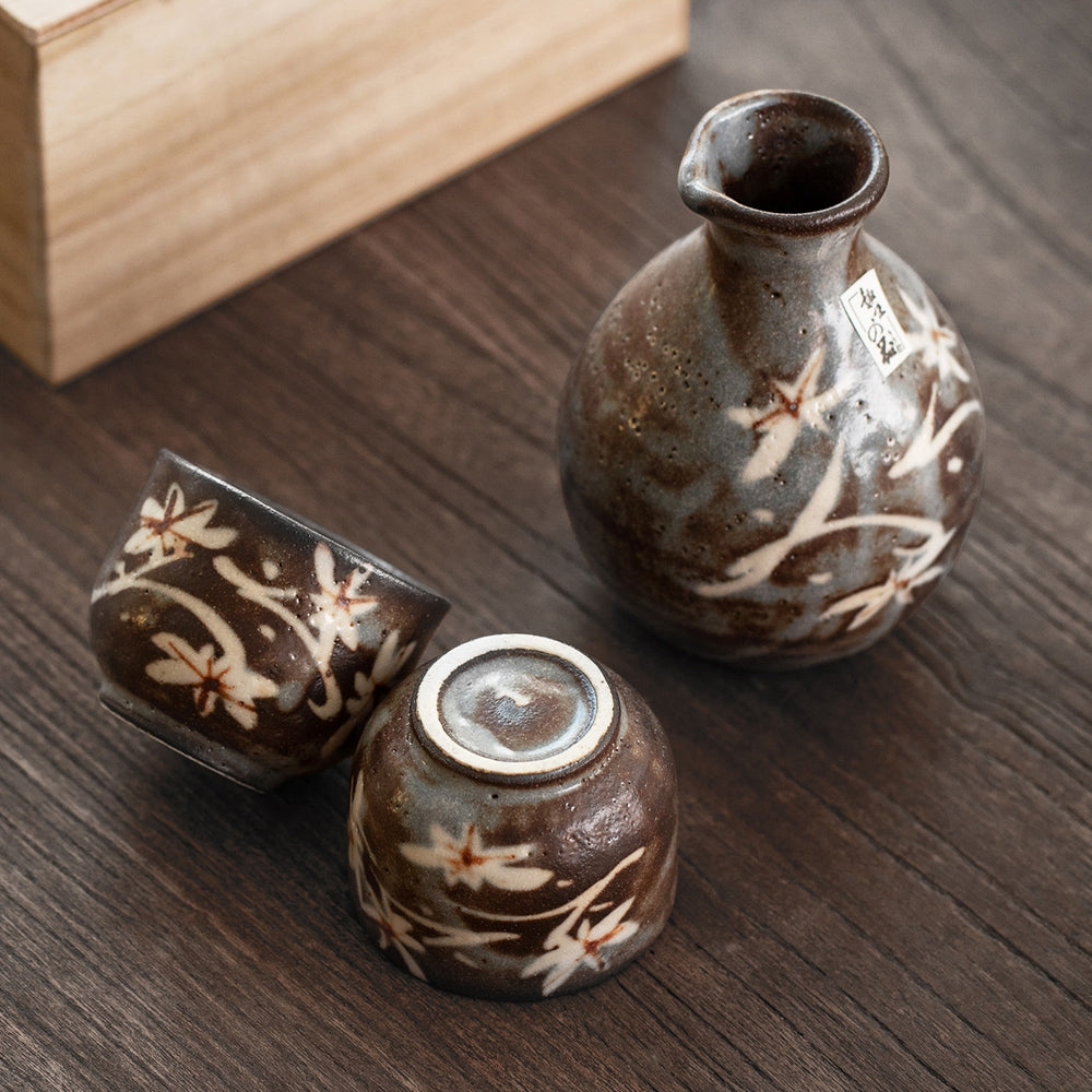 Shino Ware Handcrafted Aki no Sasayaki Sake Set - MASU