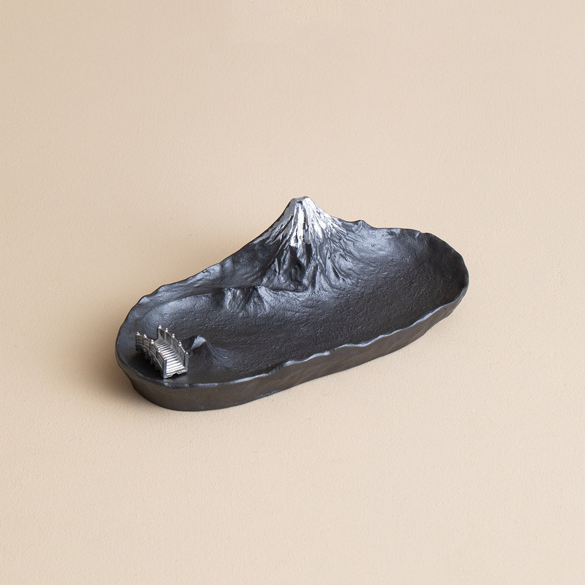 Sakasa Fuji Handcrafted Tin Incense Holder - MASU