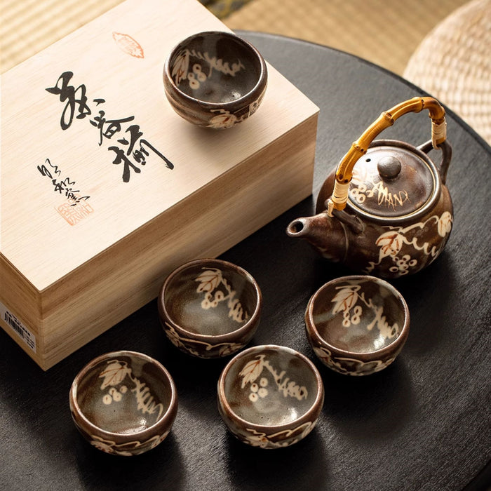 Shino Ware Haruaki Tea Set - MASU